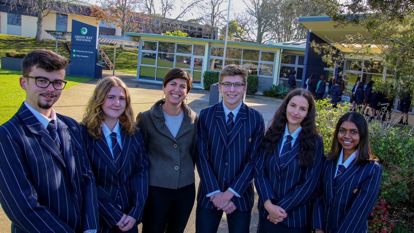 Principal's Welcome - Green Bay High School