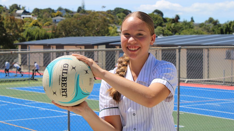 NZ Indoor Netball team - Green Bay High School